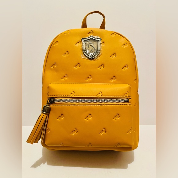 Bioworld | Bags | Bioworld Harry Potter Yellow Hufflepuff Crest Mini ...